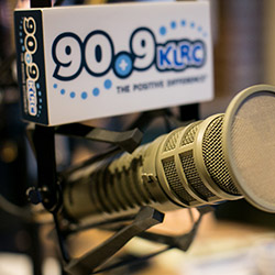 90.9 KLRC
